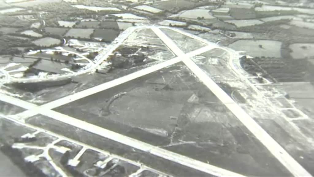 Runways - Dunsfold Airfield History Society
